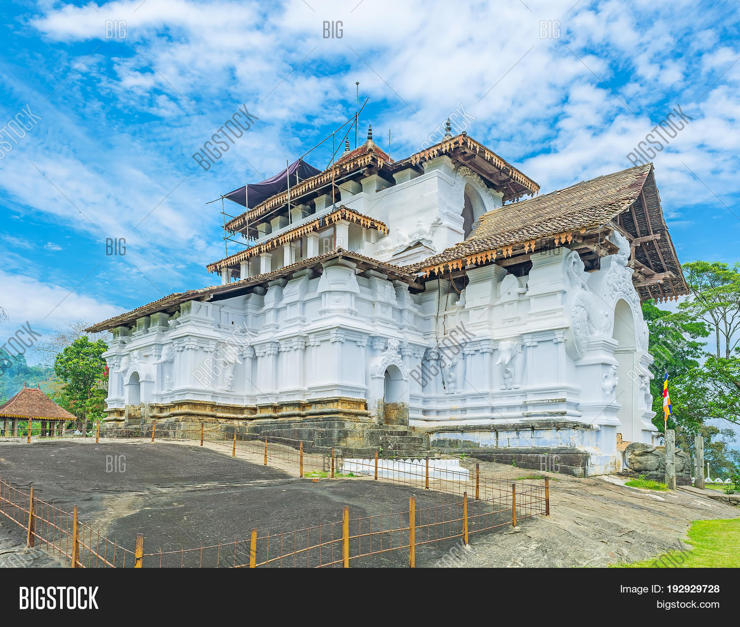 Unique Temple Image & Photo (Free Trial) | Bigstock