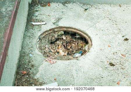 Open Manhole Sewer Image & Photo (Free Trial) | Bigstock
