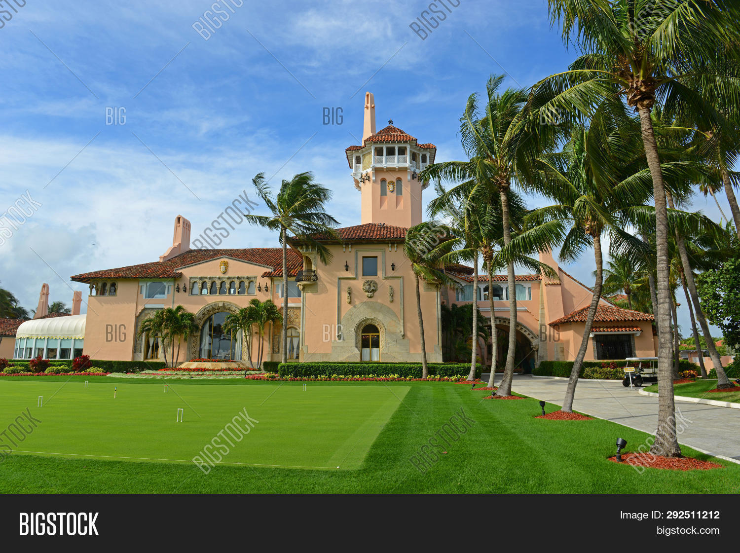 Mar--Lago On Palm Image & Photo (Free Trial) | Bigstock