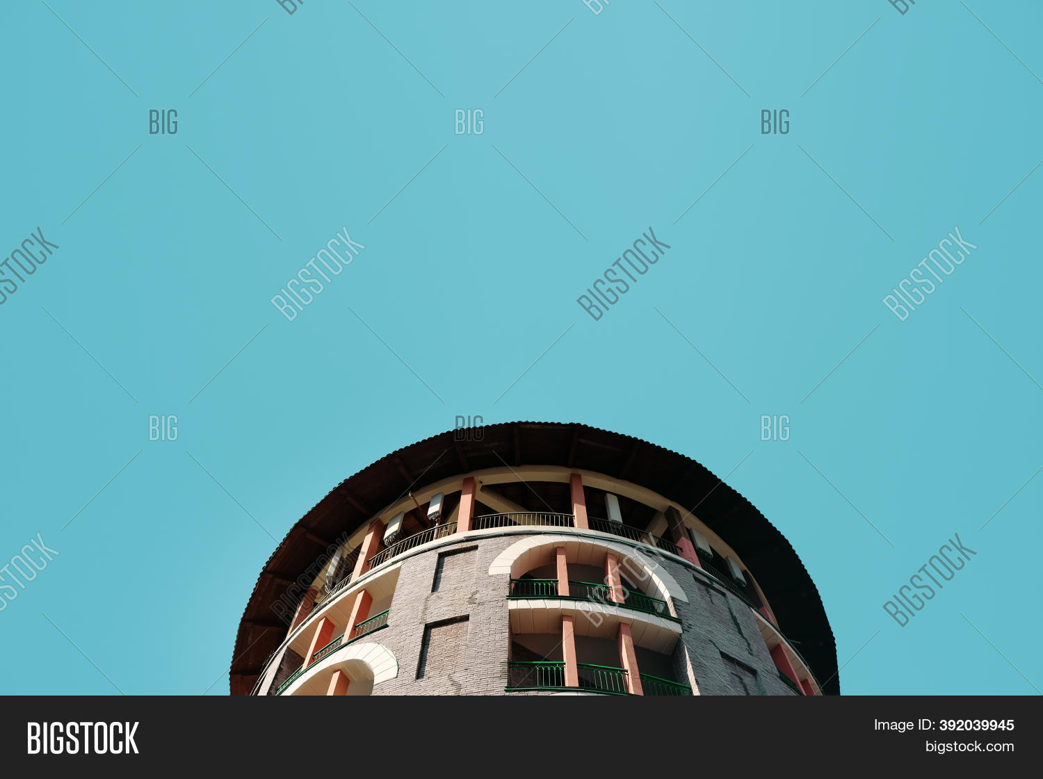 Roof Circular Building Image & Photo (Free Trial) | Bigstock