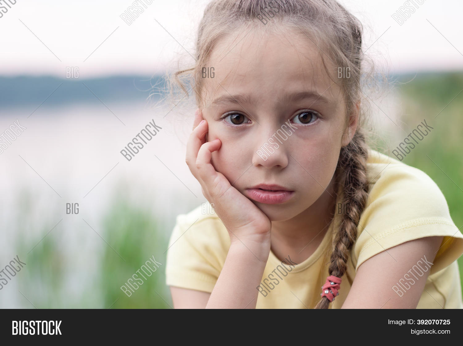 Sad Little Girl Crying Image & Photo (Free Trial) | Bigstock