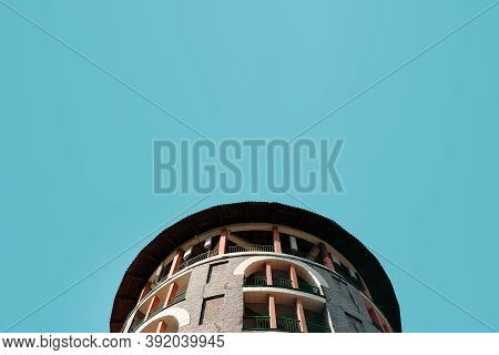 Roof Circular Building Image & Photo (Free Trial) | Bigstock