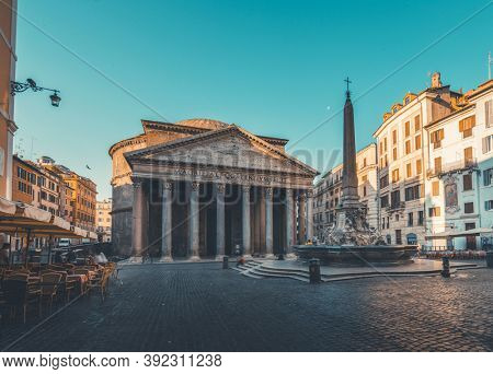 Pantheon Sunny Rome, Image & Photo (Free Trial) | Bigstock