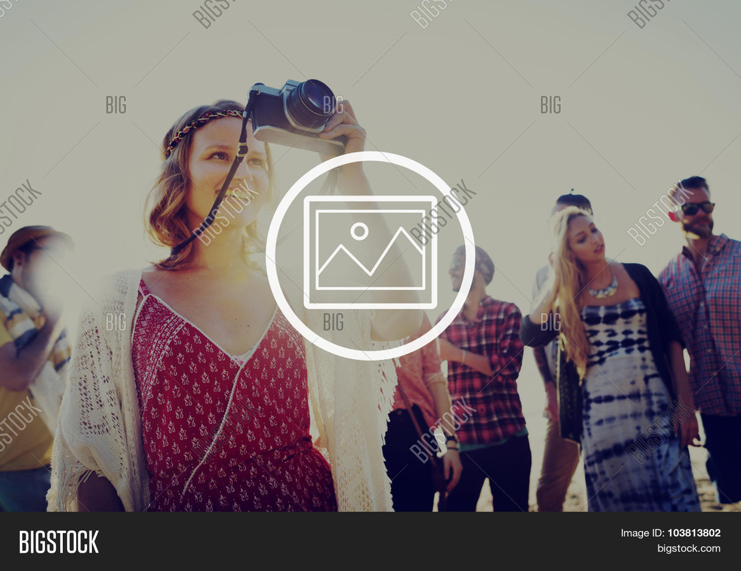 Preview Photograph Image & Photo (Free Trial) | Bigstock