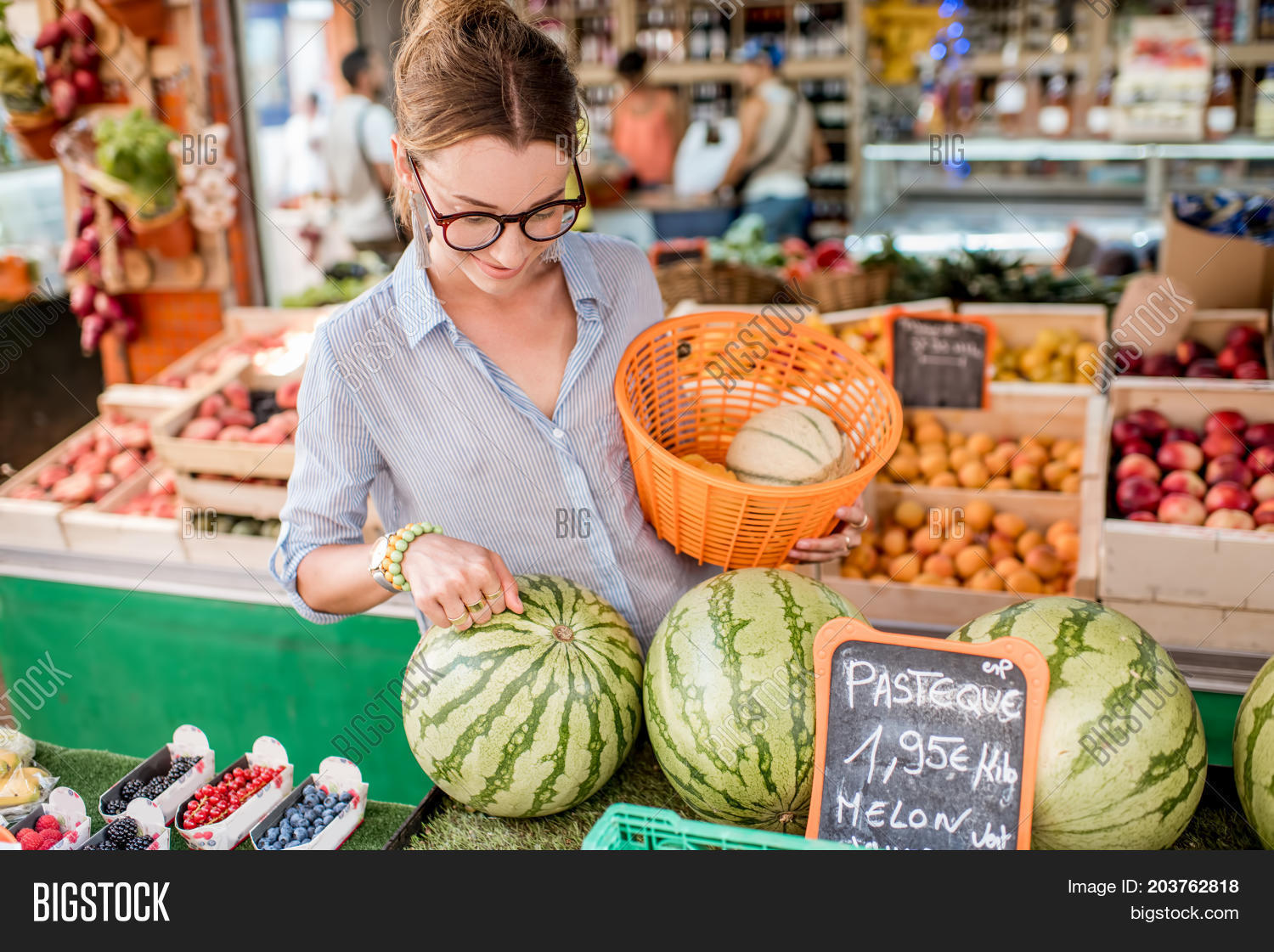 Young Woman Choosing Image & Photo (Free Trial) | Bigstock