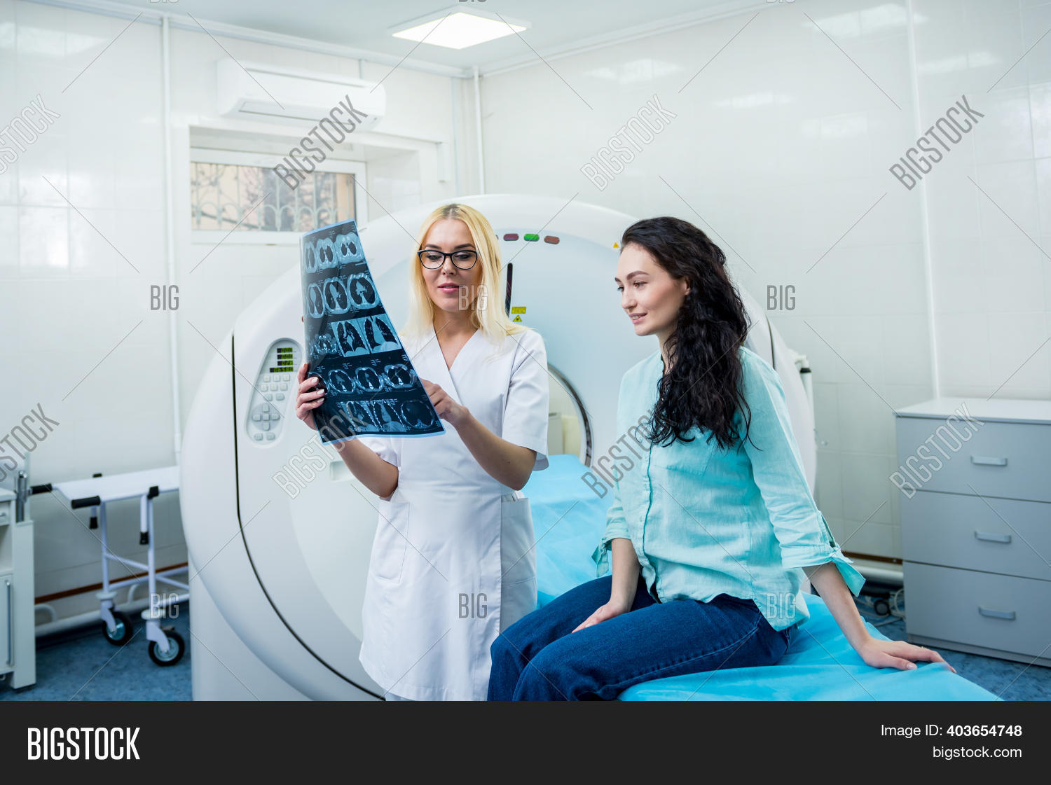 Radiologist Female Image & Photo (Free Trial) | Bigstock