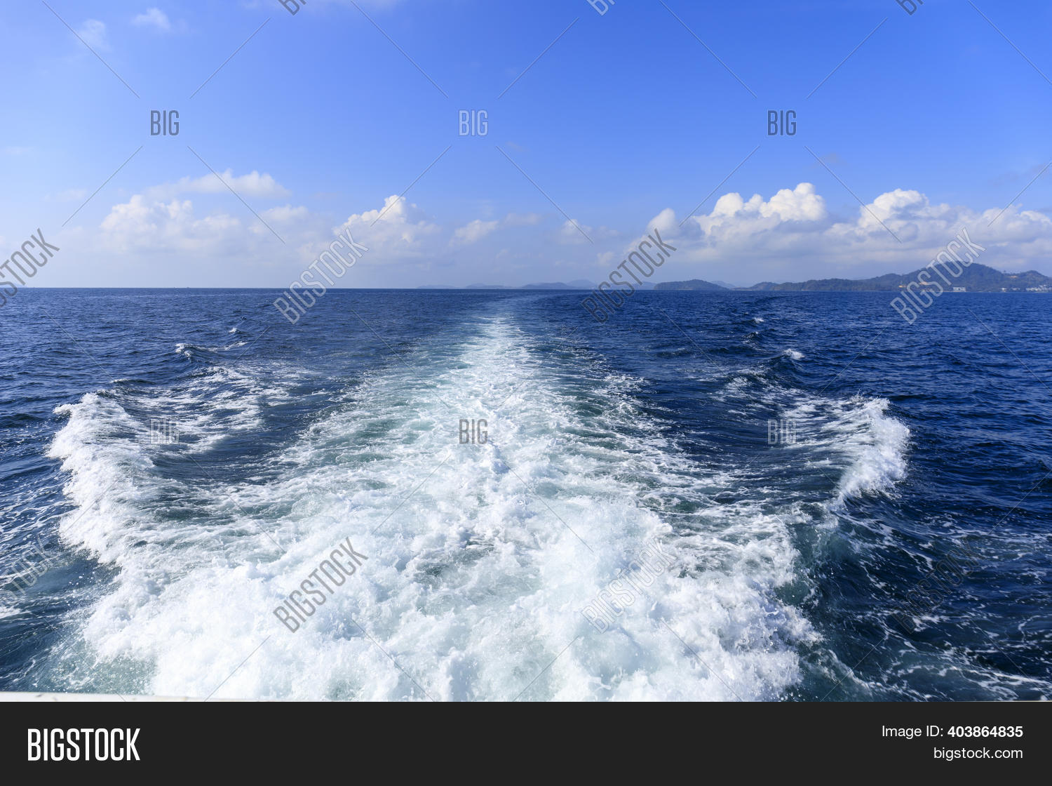 Boat Wave Ocean Trace Image & Photo (Free Trial) | Bigstock