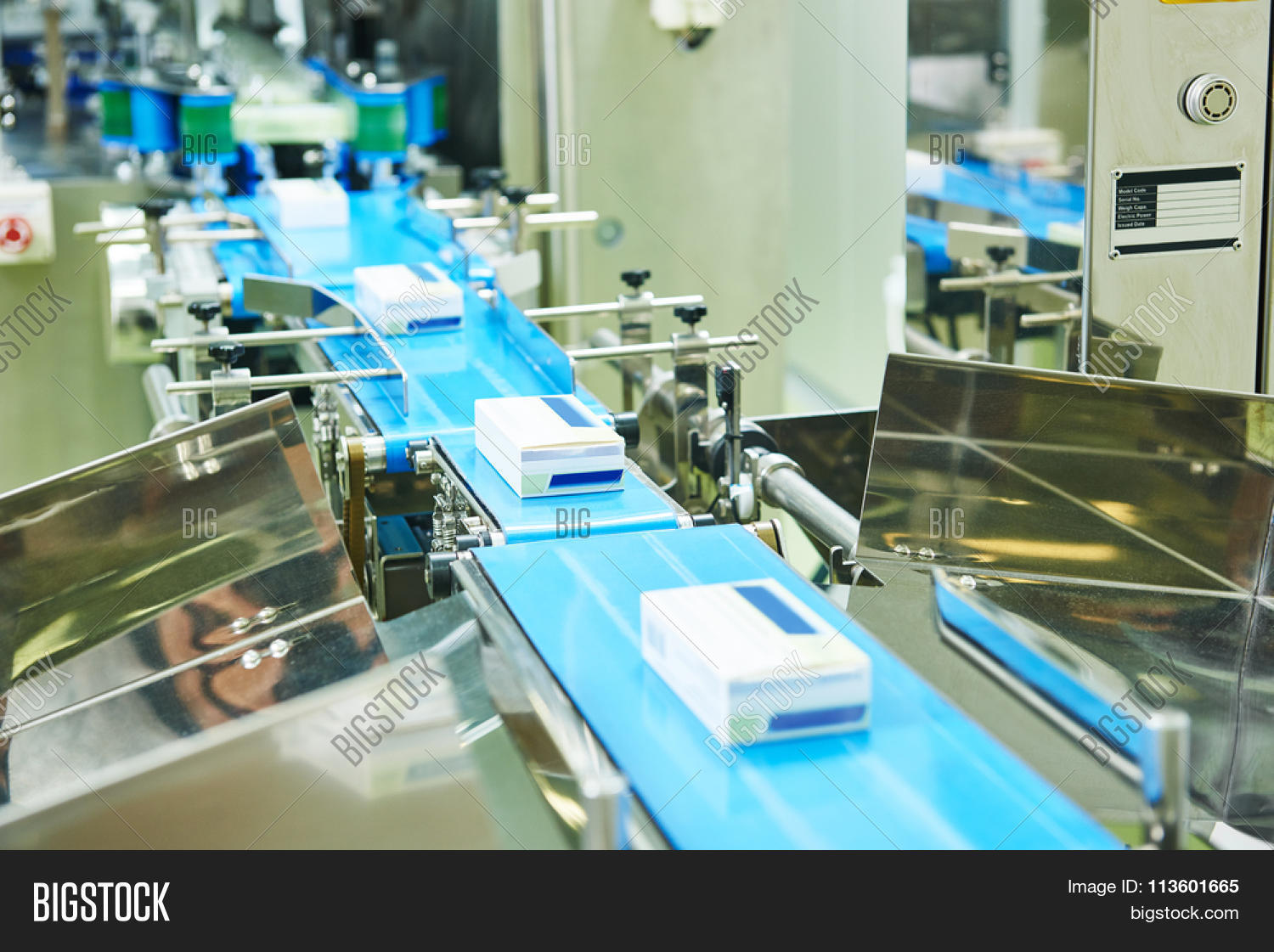 Pharmaceutical Packing Image & Photo (Free Trial) | Bigstock