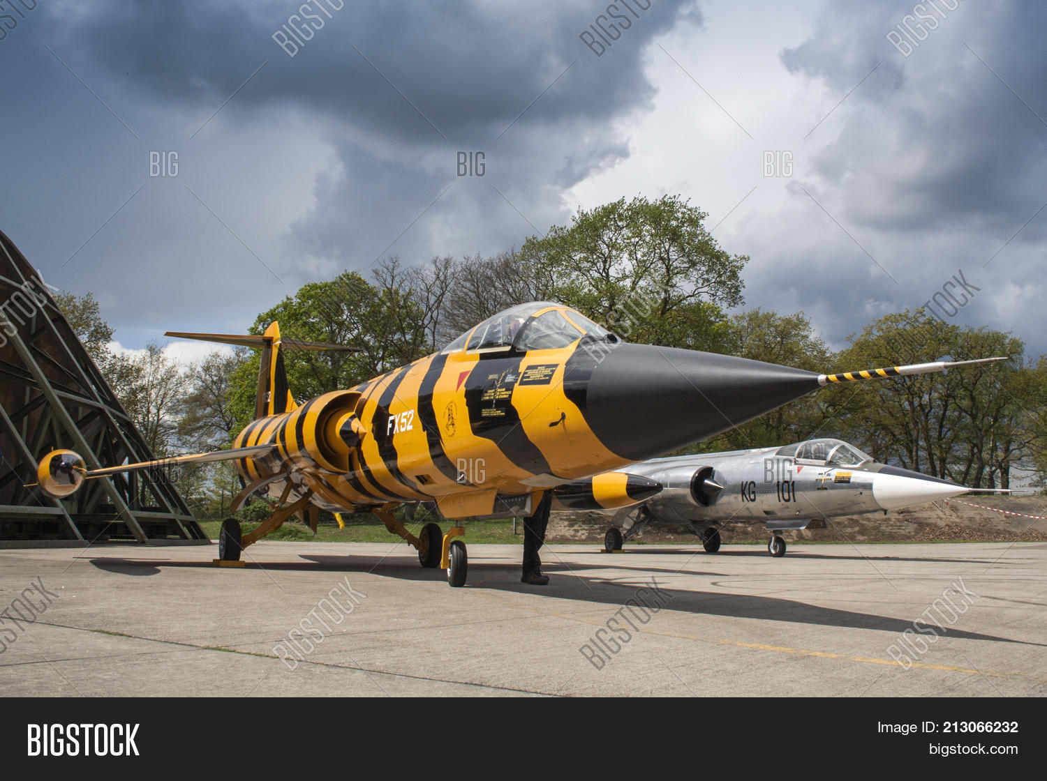 Lockheed F-104 Image & Photo (Free Trial) | Bigstock