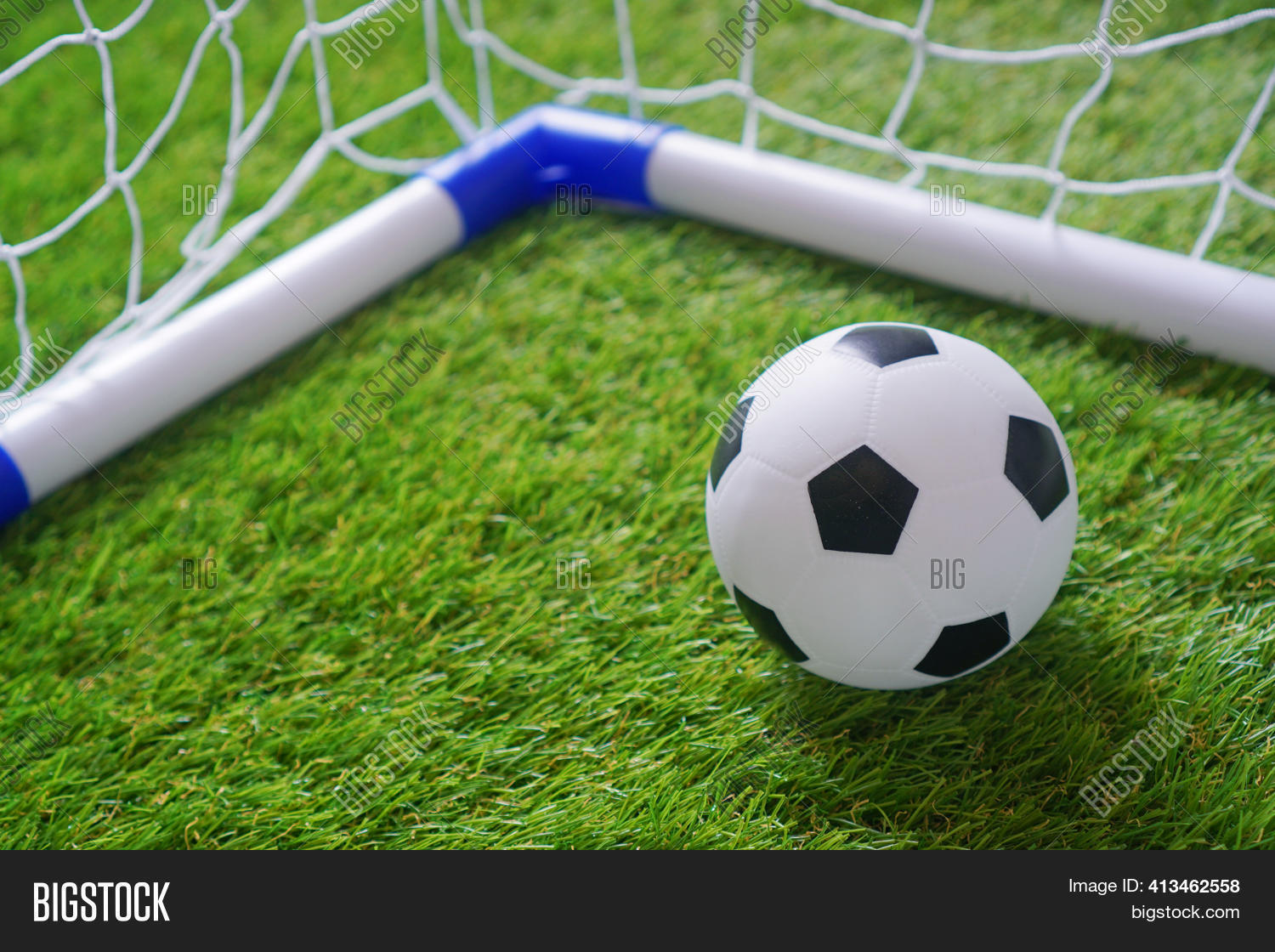 Children's Mini Image & Photo (Free Trial) | Bigstock