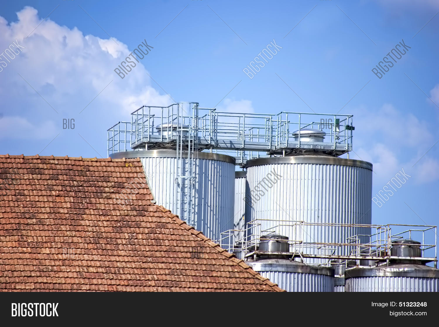 Silo Image & Photo (Free Trial) | Bigstock