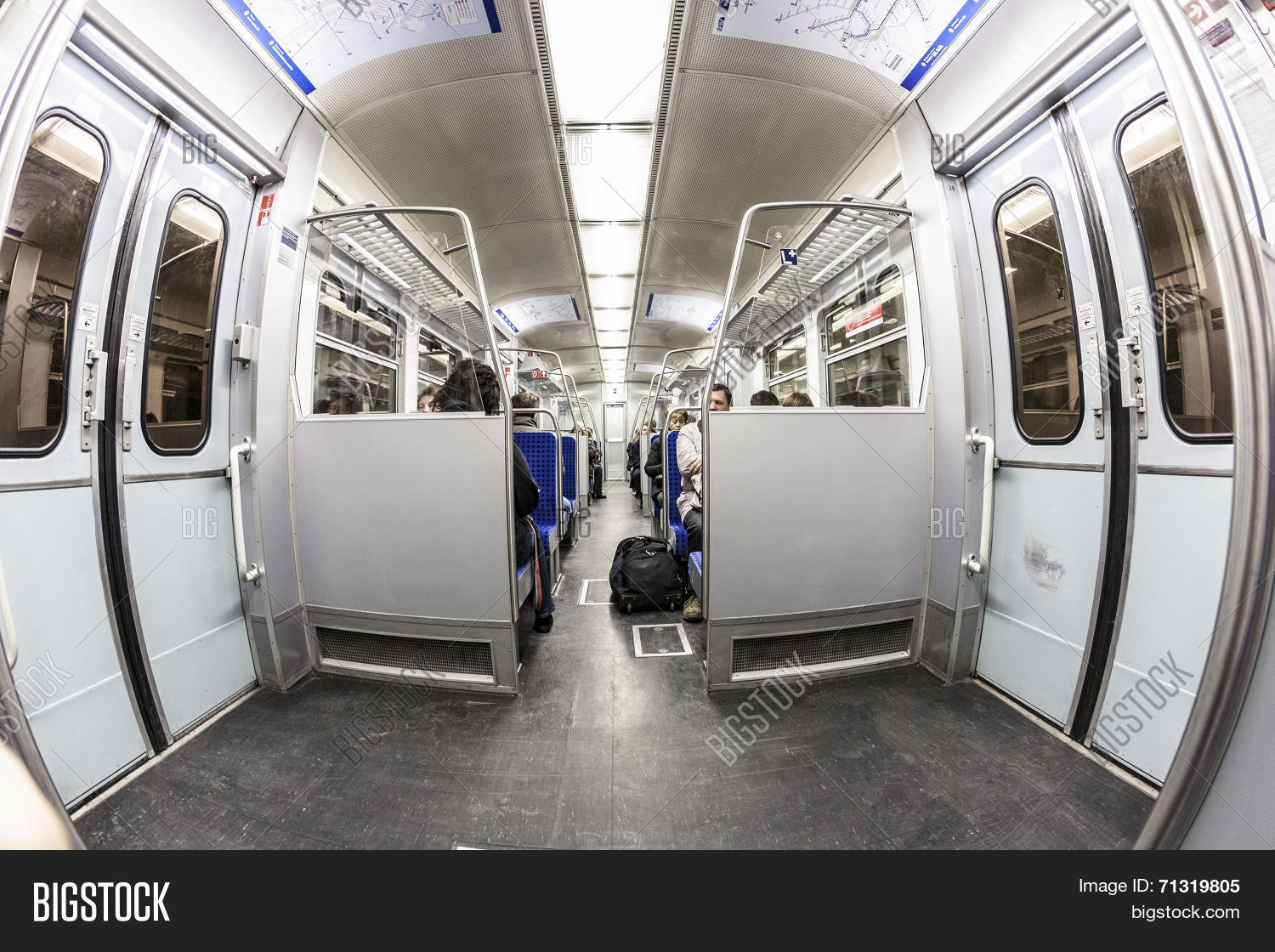 Train Compartment Image & Photo (Free Trial) | Bigstock