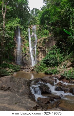 Mok Fa Waterfall Image & Photo (Free Trial) | Bigstock