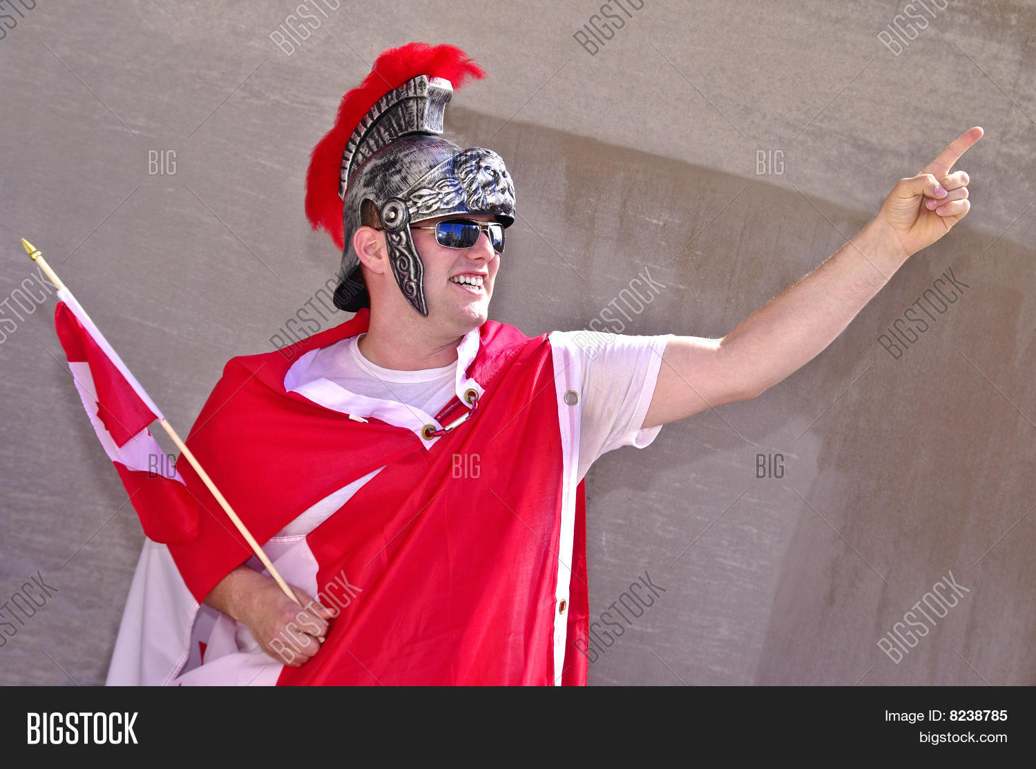 Gladiator Red Image & Photo (Free Trial) | Bigstock