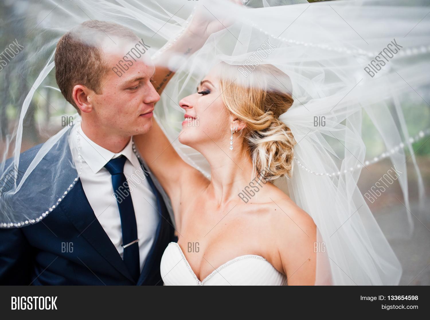 Close Wedding Couple Image & Photo (Free Trial) | Bigstock