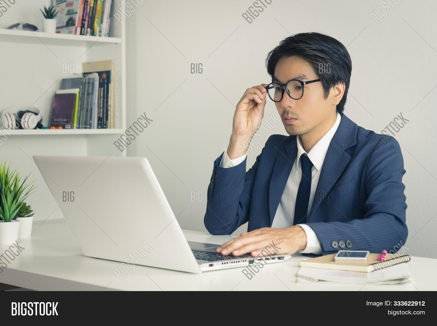 Asian Financial Image & Photo (Free Trial) | Bigstock