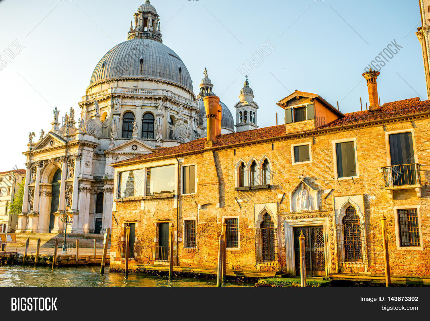 Beautiful Waterfront Image & Photo (Free Trial) | Bigstock