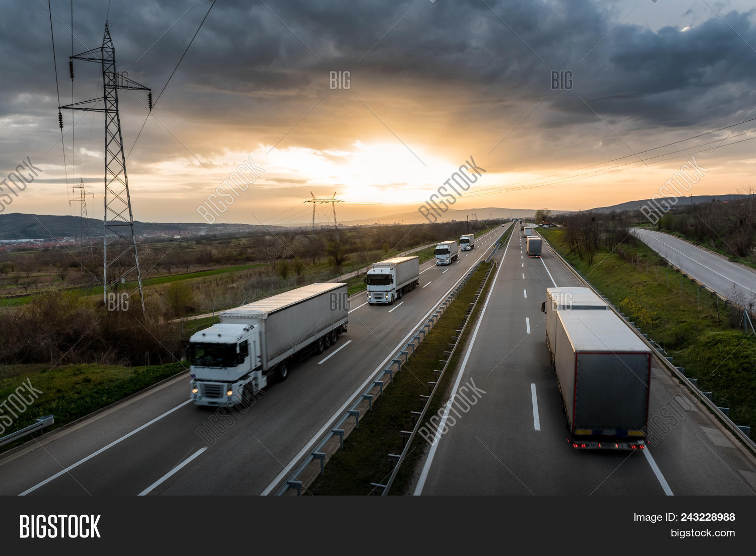 Caravan Convoy White Image & Photo (Free Trial) | Bigstock
