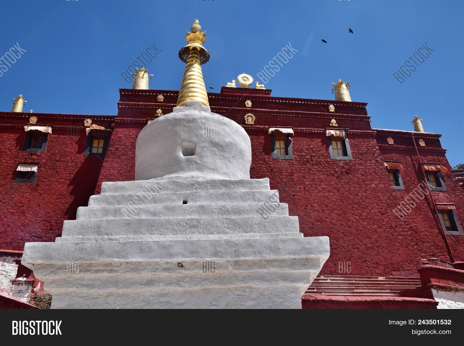 Ganden Monastery Image & Photo (Free Trial) | Bigstock