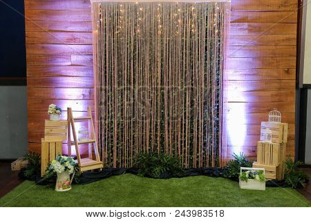 Beautiful Photo Booth Image & Photo (Free Trial) | Bigstock