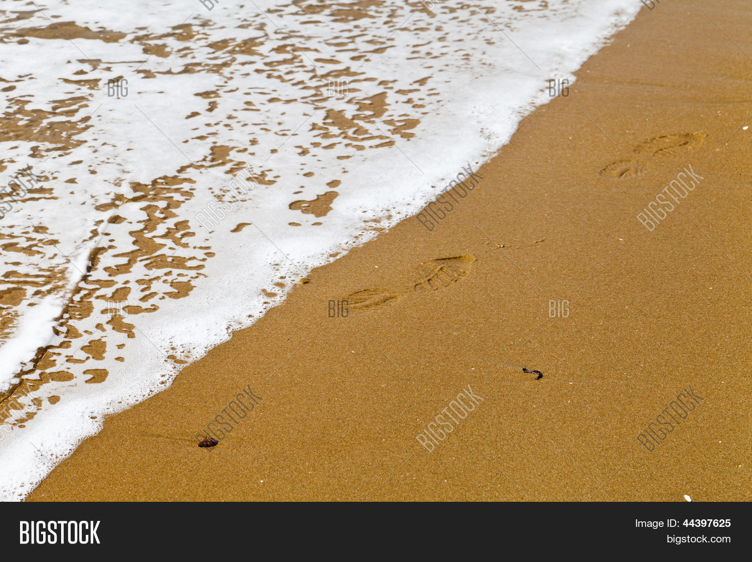 Traces On Sand Image & Photo (Free Trial) | Bigstock