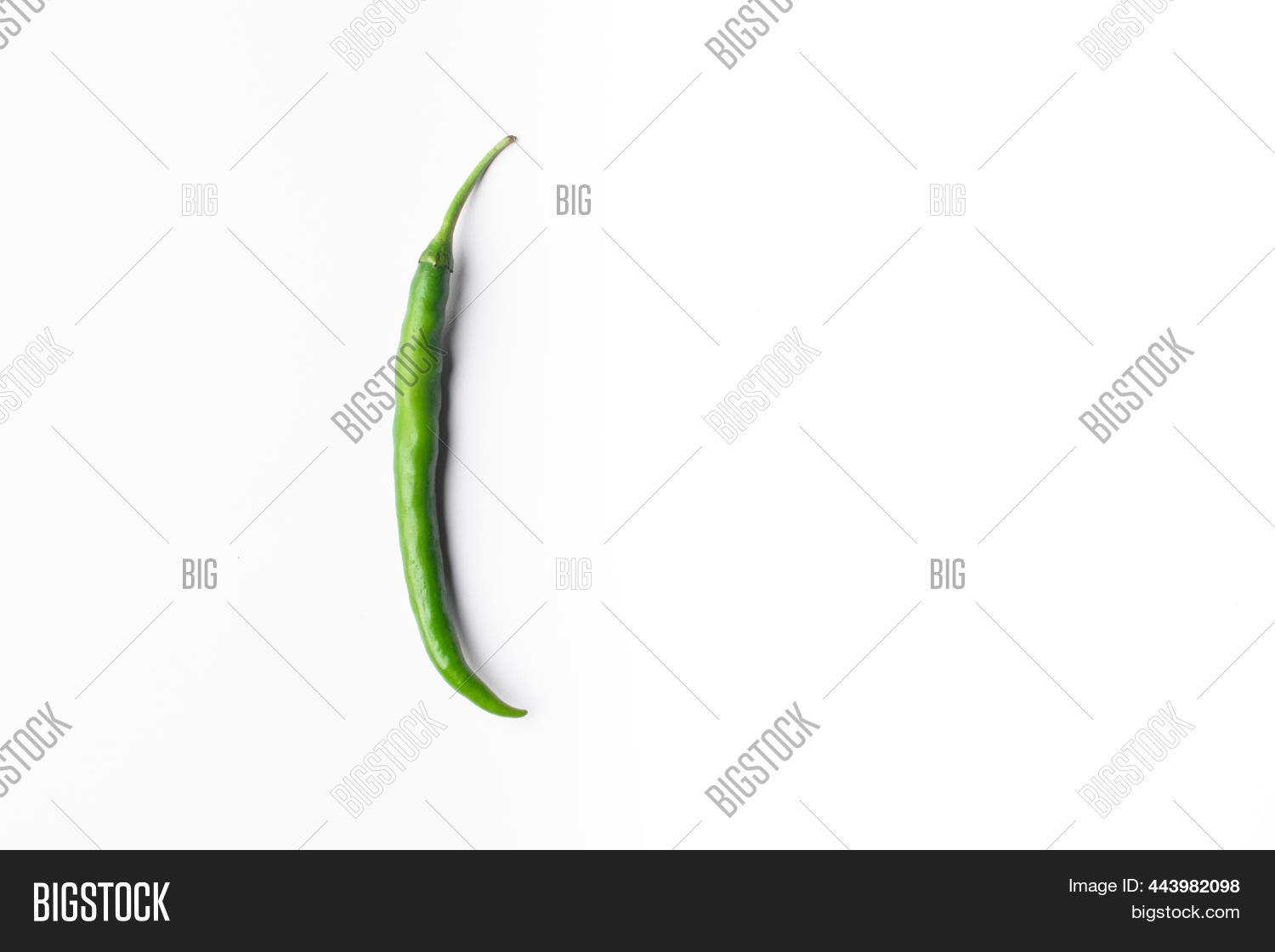 Single Green Chilli Image & Photo (Free Trial) | Bigstock