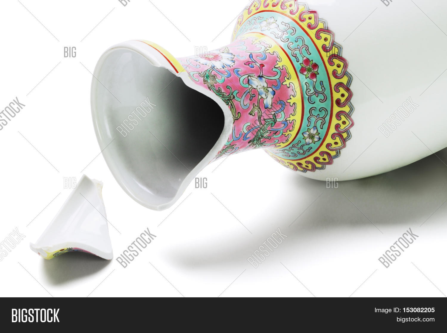 Broken Chinese Ceramic Image & Photo (Free Trial) | Bigstock