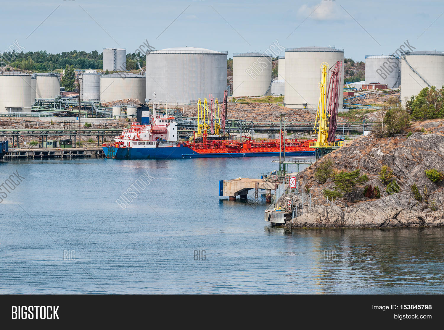Tanker Unloading Oil Image & Photo (Free Trial) | Bigstock
