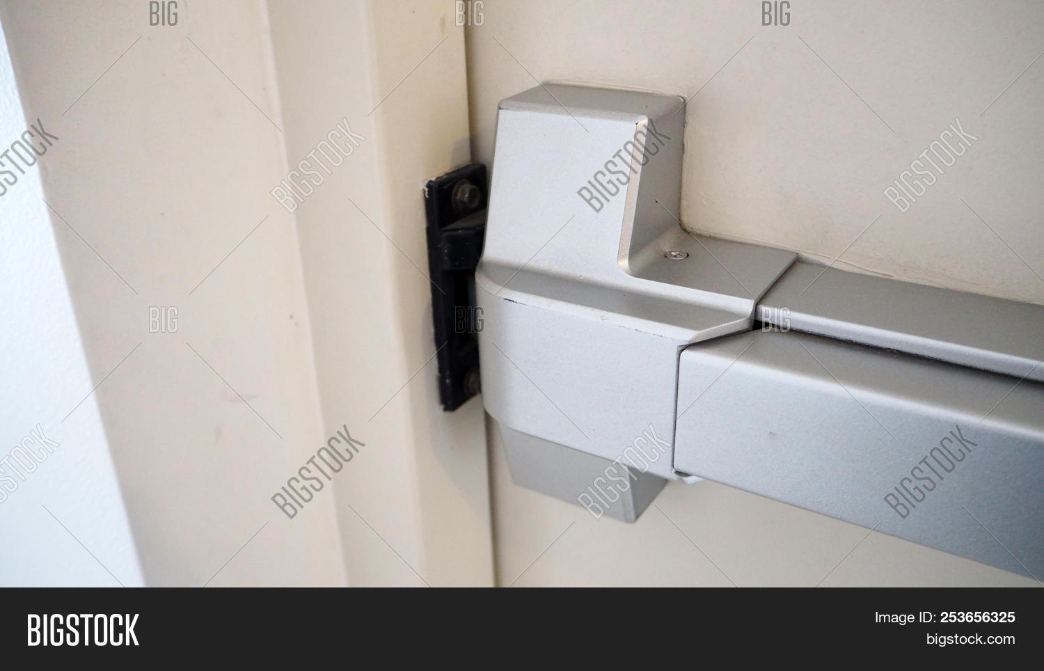 Fire Door Handle Fire Image & Photo (Free Trial) | Bigstock