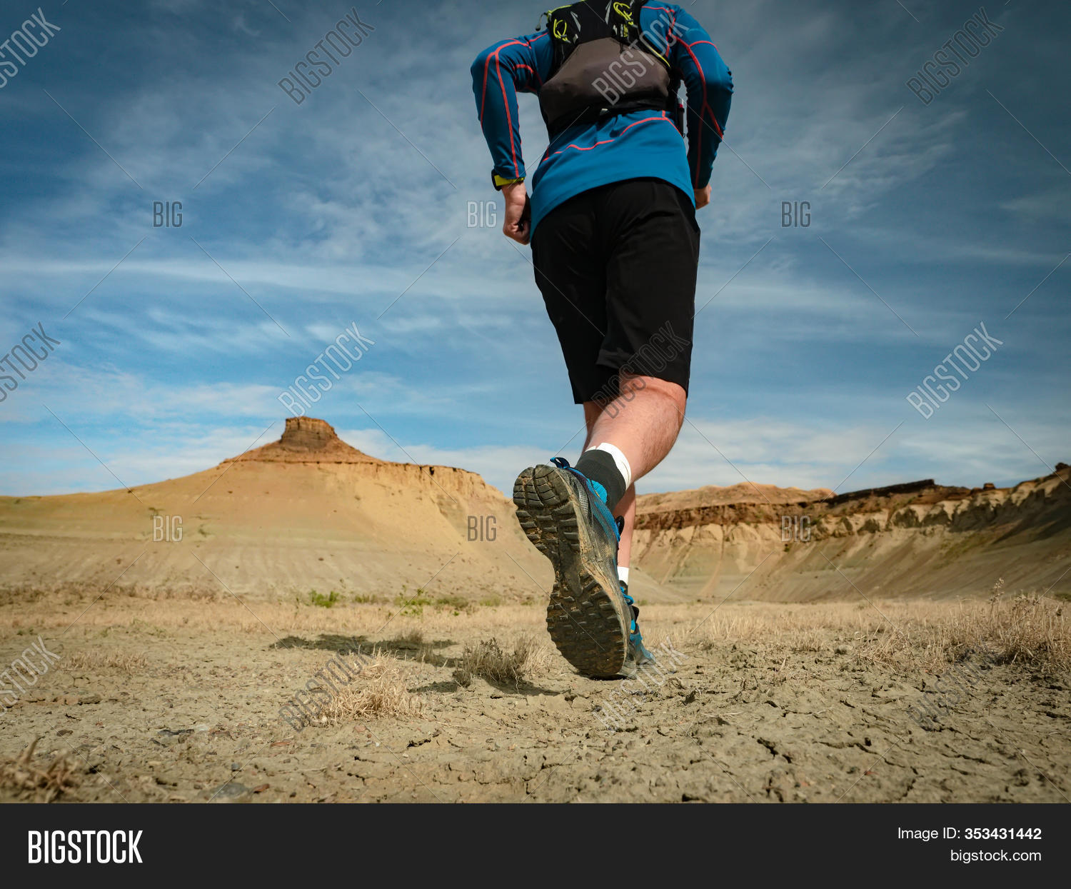 Runner Athlete Image & Photo (Free Trial) | Bigstock