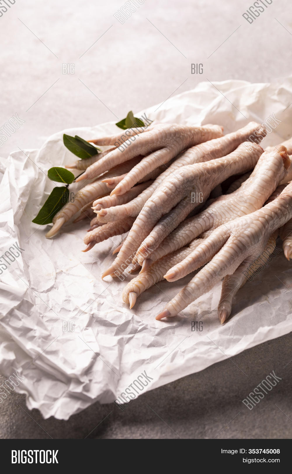 Raw Chicken Feet Claws Image & Photo (Free Trial) | Bigstock