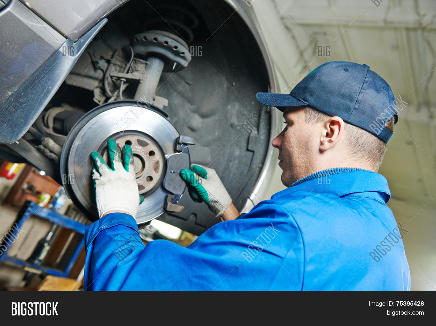 Car Mechanic Worker Image & Photo (Free Trial) | Bigstock