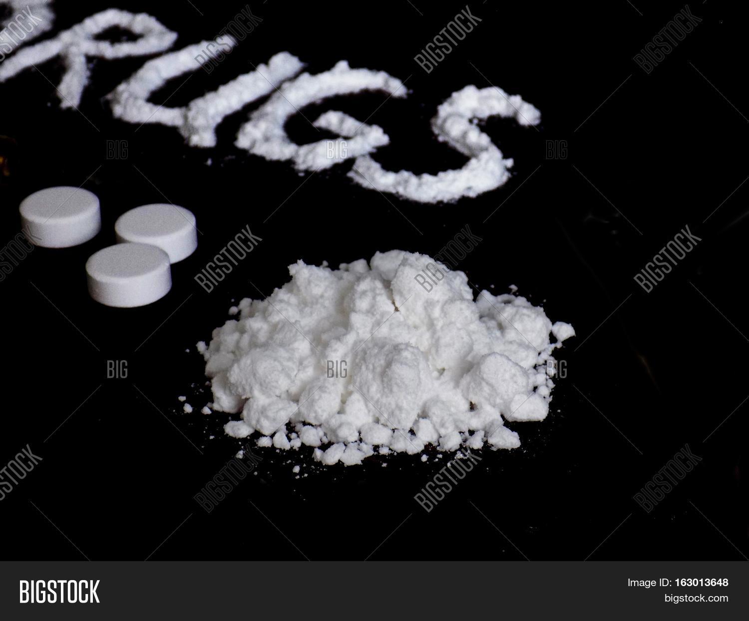 Cocaine Drug Powder Image & Photo (Free Trial) | Bigstock