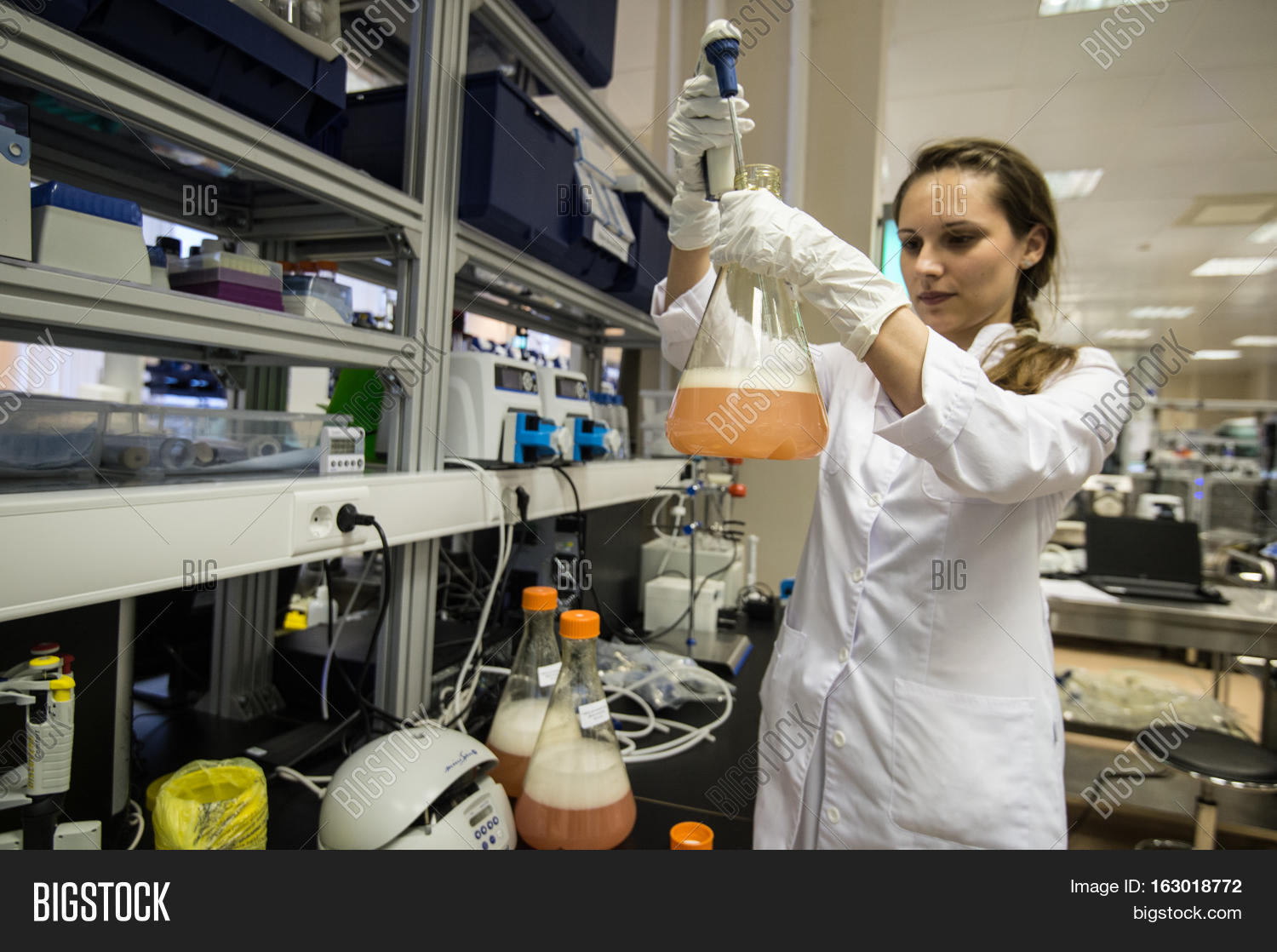 Woman Laboratory Image & Photo (Free Trial) | Bigstock