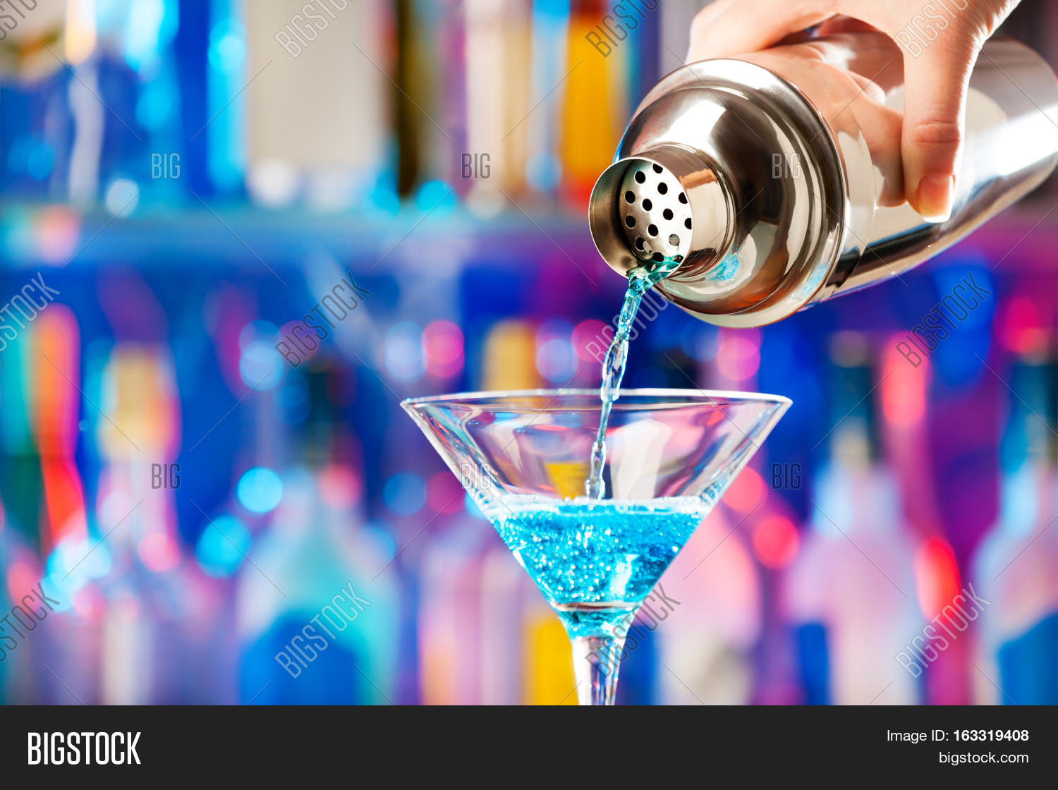 Close- Picture Barman' Image & Photo (Free Trial) | Bigstock
