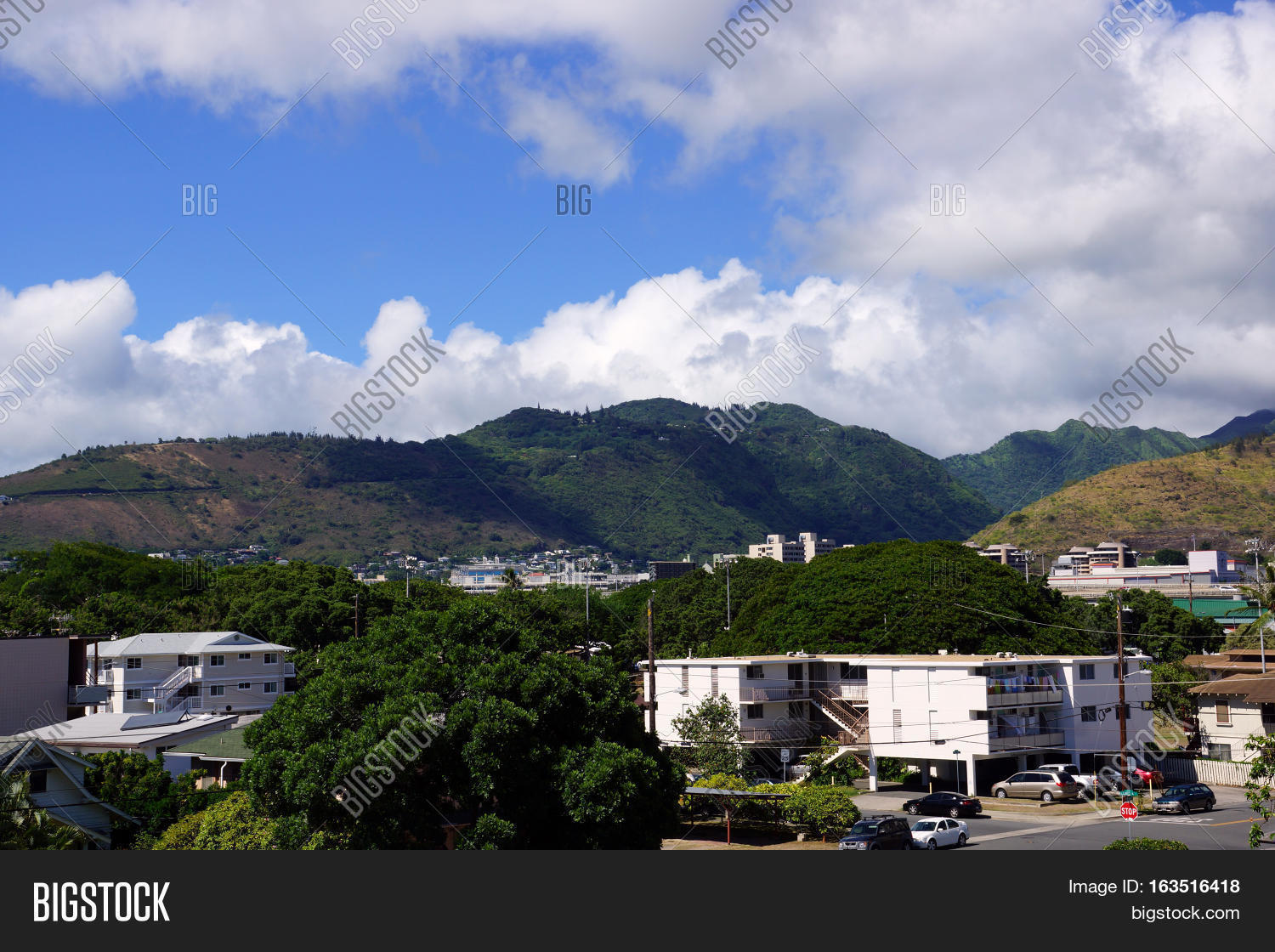 Kapahulu Town Honolulu Image & Photo (Free Trial) | Bigstock
