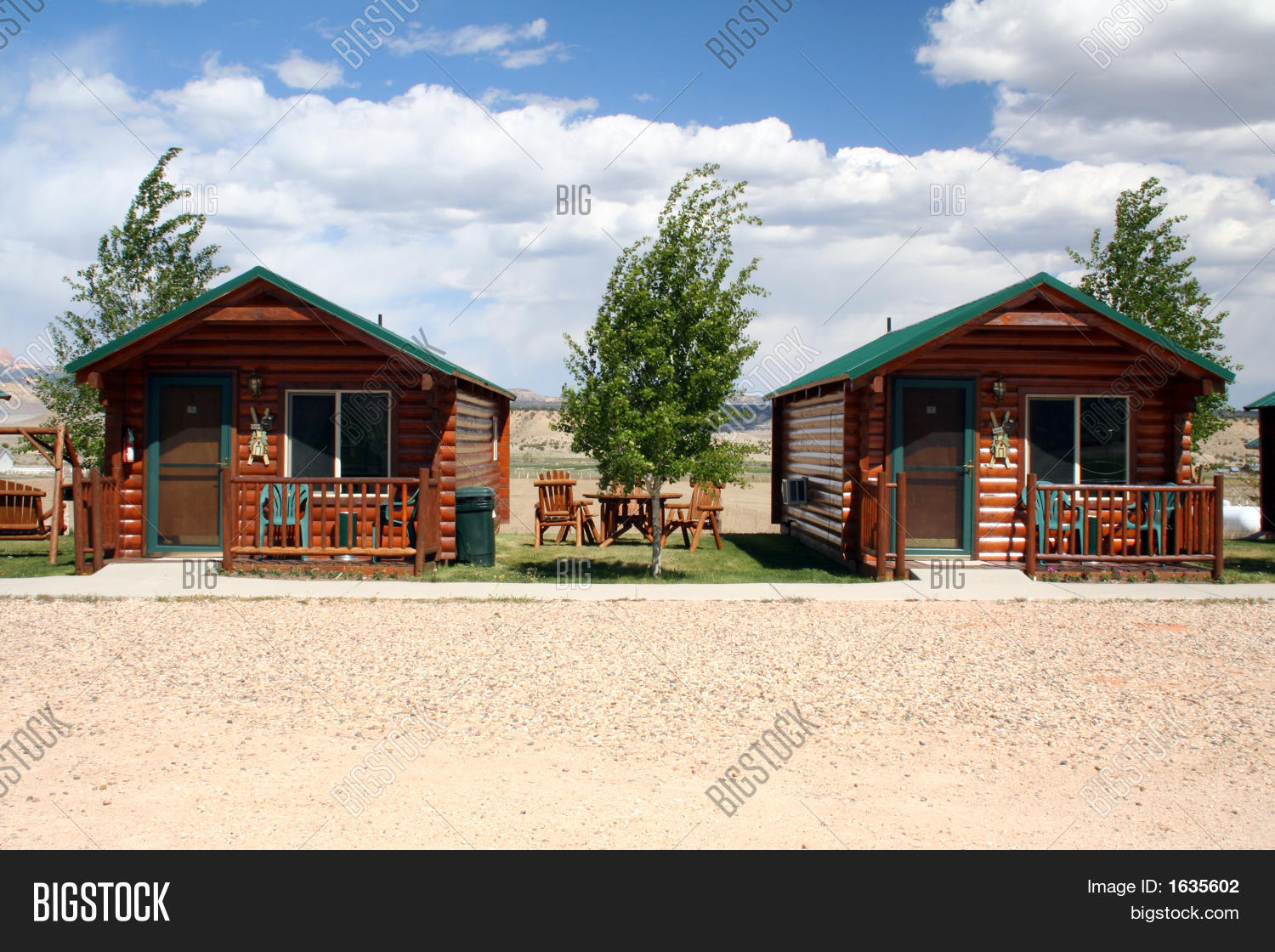 High Desert Cabins Image & Photo (Free Trial) | Bigstock