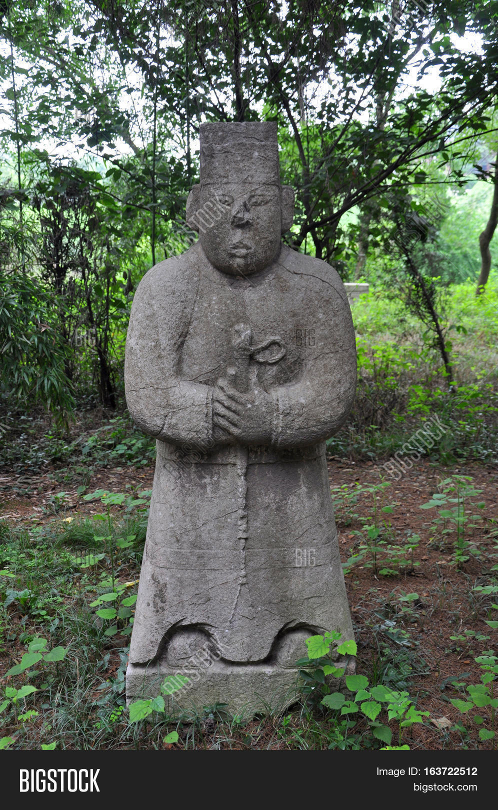 Statue Tomb King Boni Image & Photo (Free Trial) | Bigstock