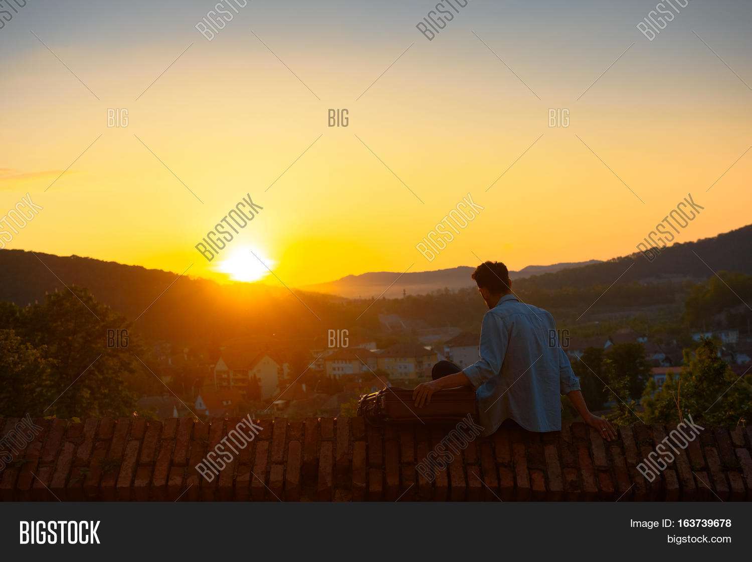 Young Boy Watch Sun Image & Photo (Free Trial) | Bigstock