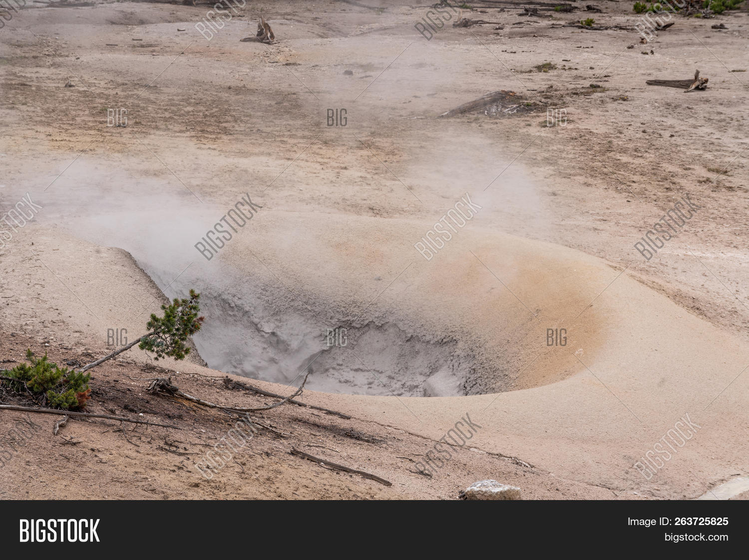 Bubbling Hot Spring Image & Photo (Free Trial) | Bigstock