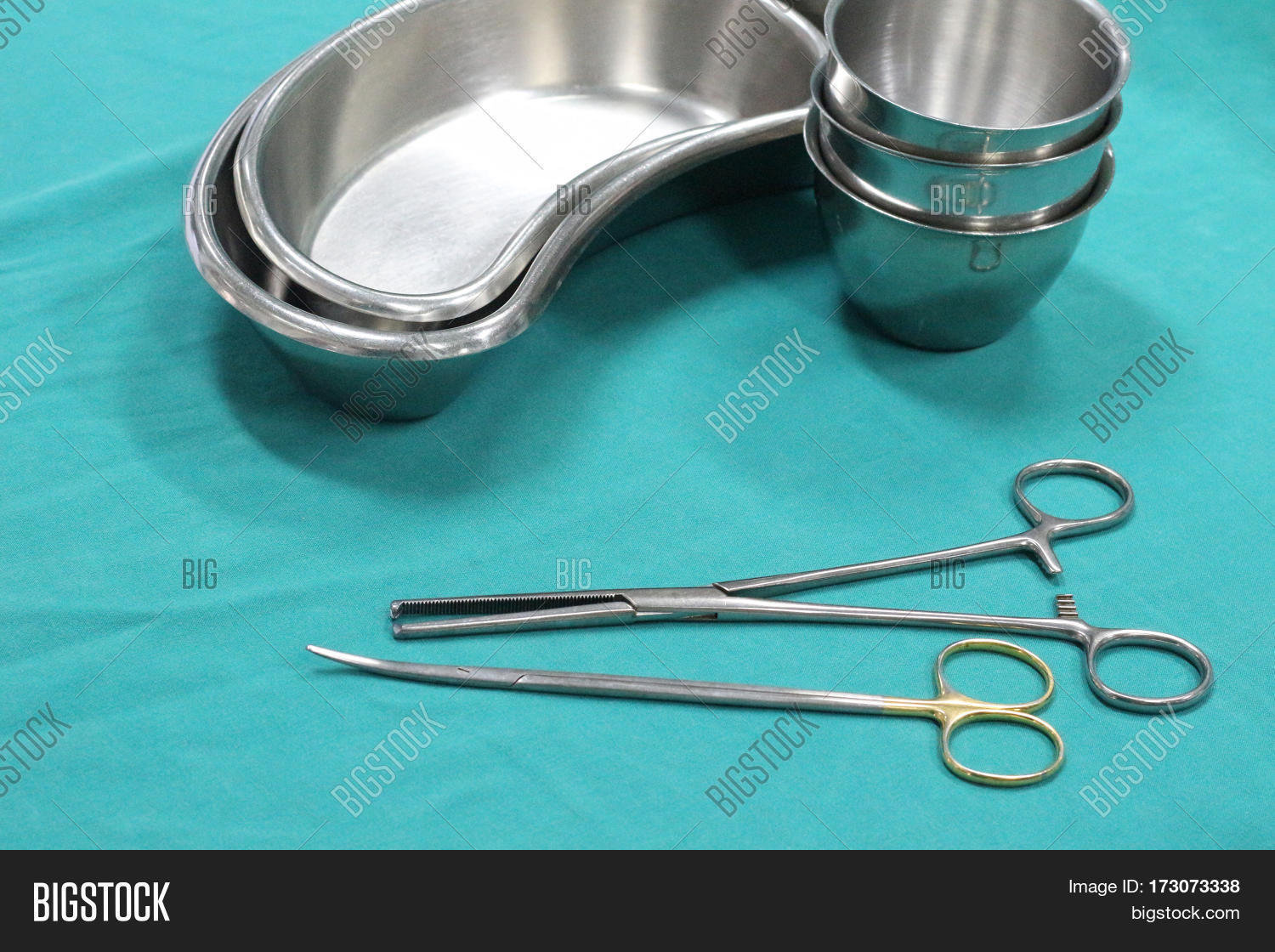 Forceps Medical Image & Photo (Free Trial) | Bigstock