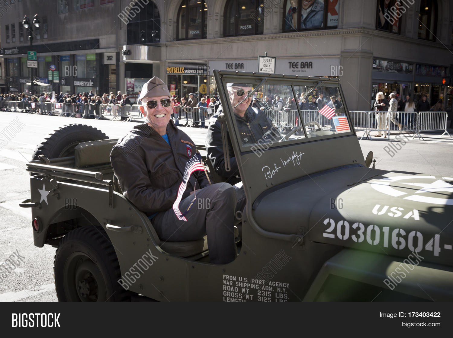 NEW YORK - NOV 11, Image & Photo (Free Trial) | Bigstock