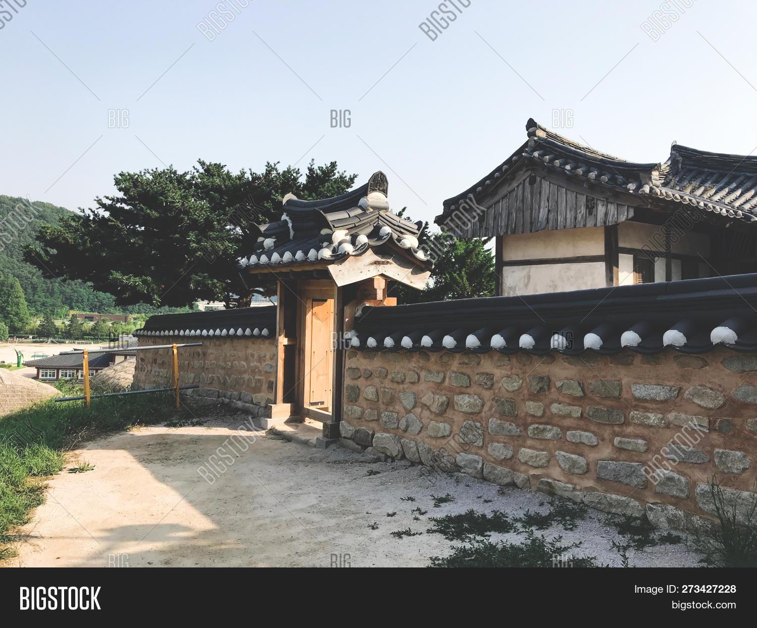 Old Asian House Image & Photo (Free Trial) | Bigstock