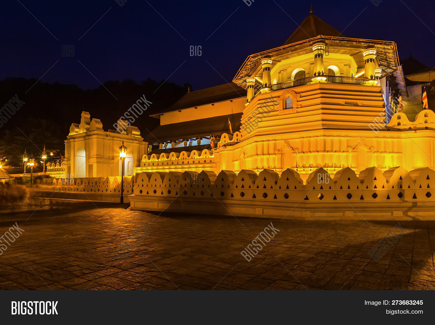 Paththirippuwa Image & Photo (Free Trial) | Bigstock
