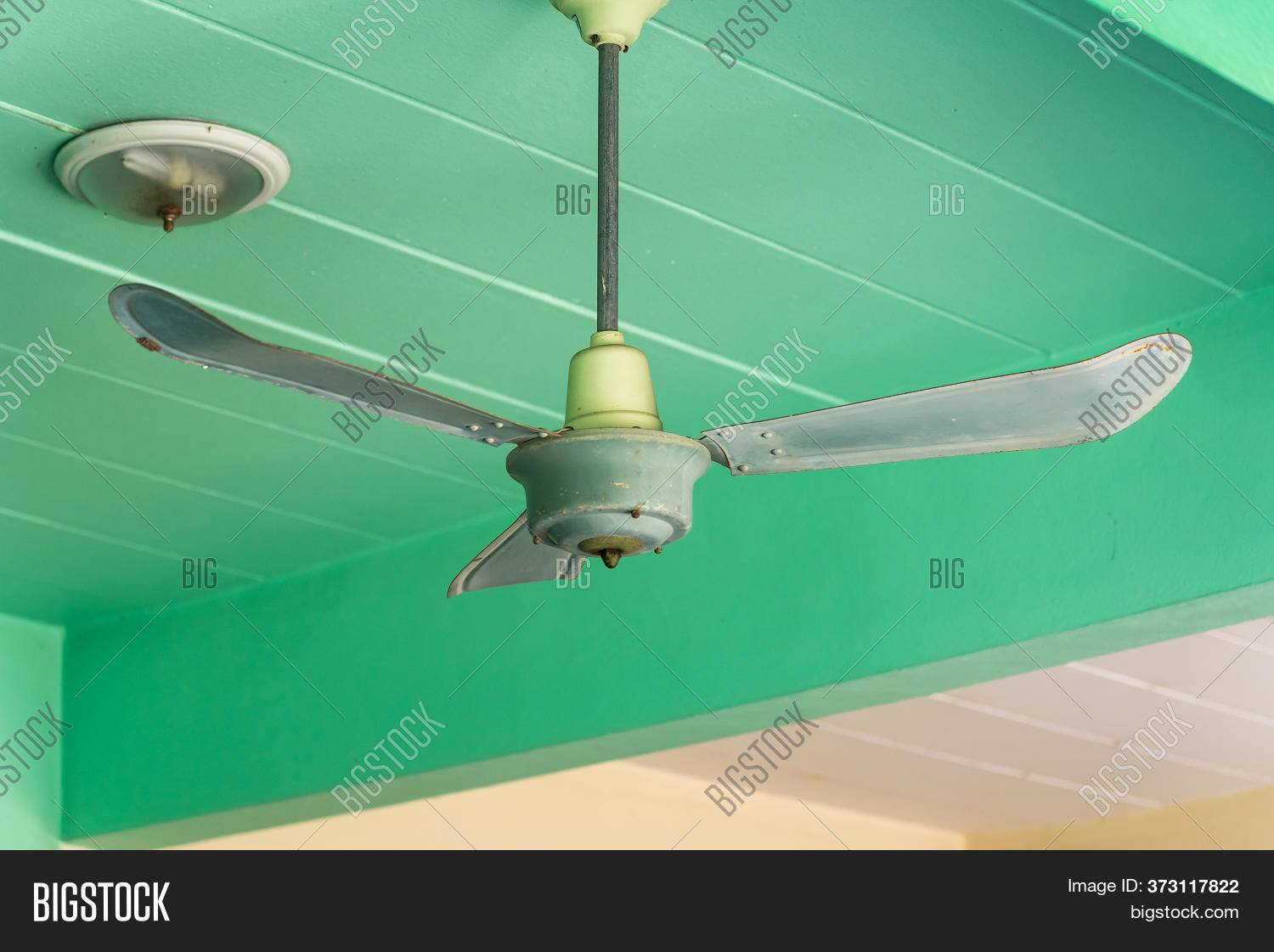 Retro Ceiling Fan