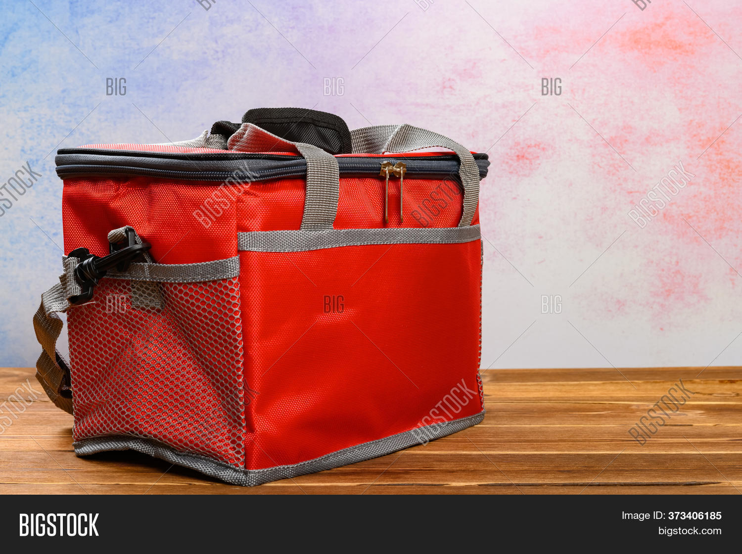 Red Lunch Pack Carrier Image & Photo (Free Trial) | Bigstock