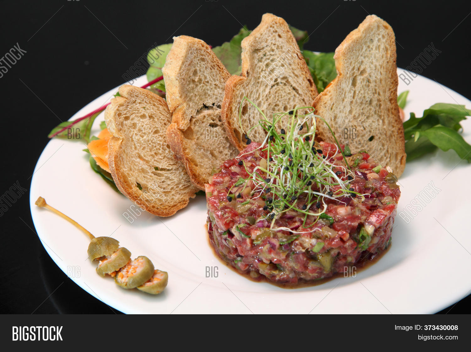 Raw Tartar Meat Spices Image & Photo (Free Trial) | Bigstock