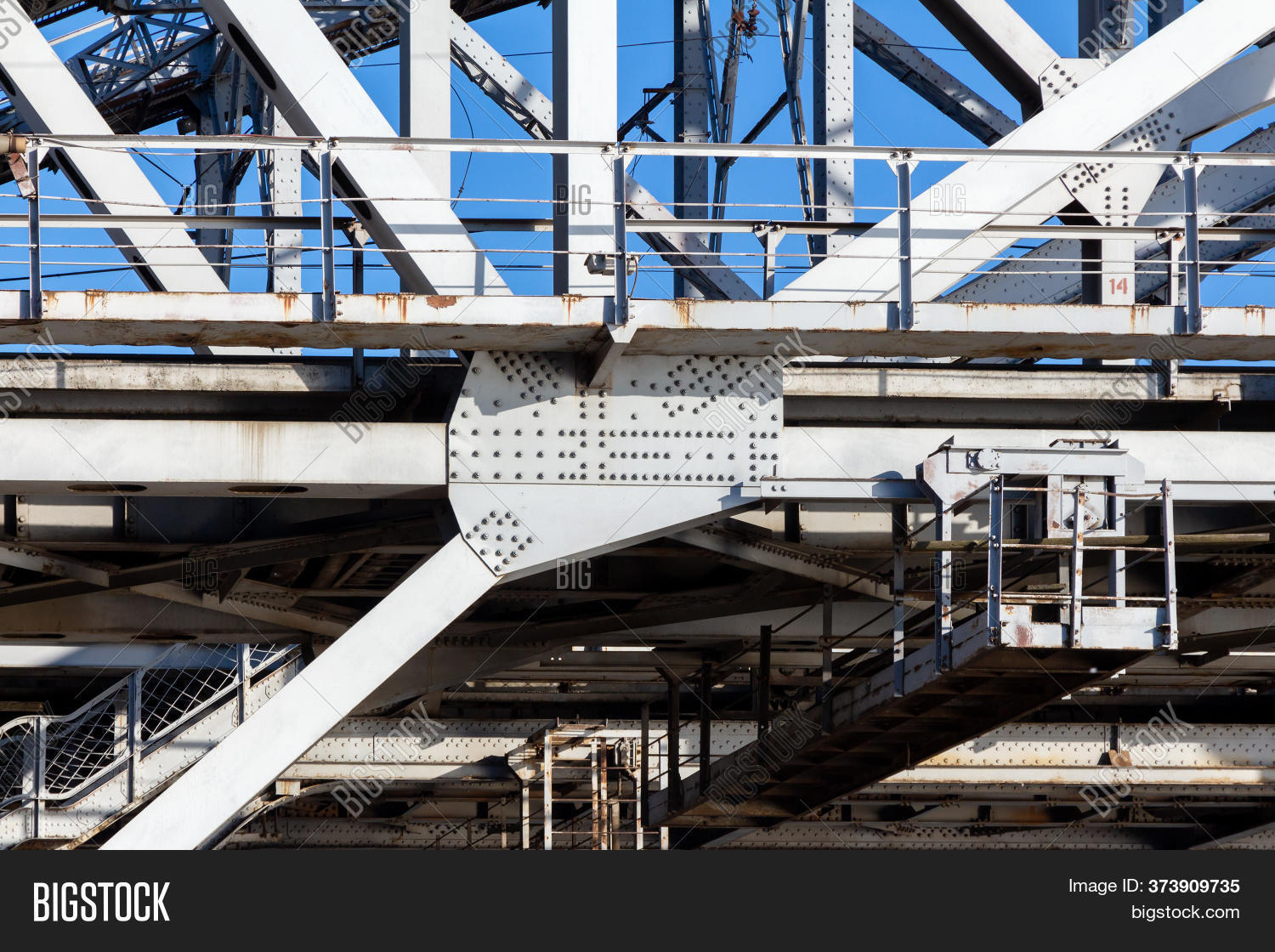 Structure Railway Image & Photo (Free Trial) | Bigstock