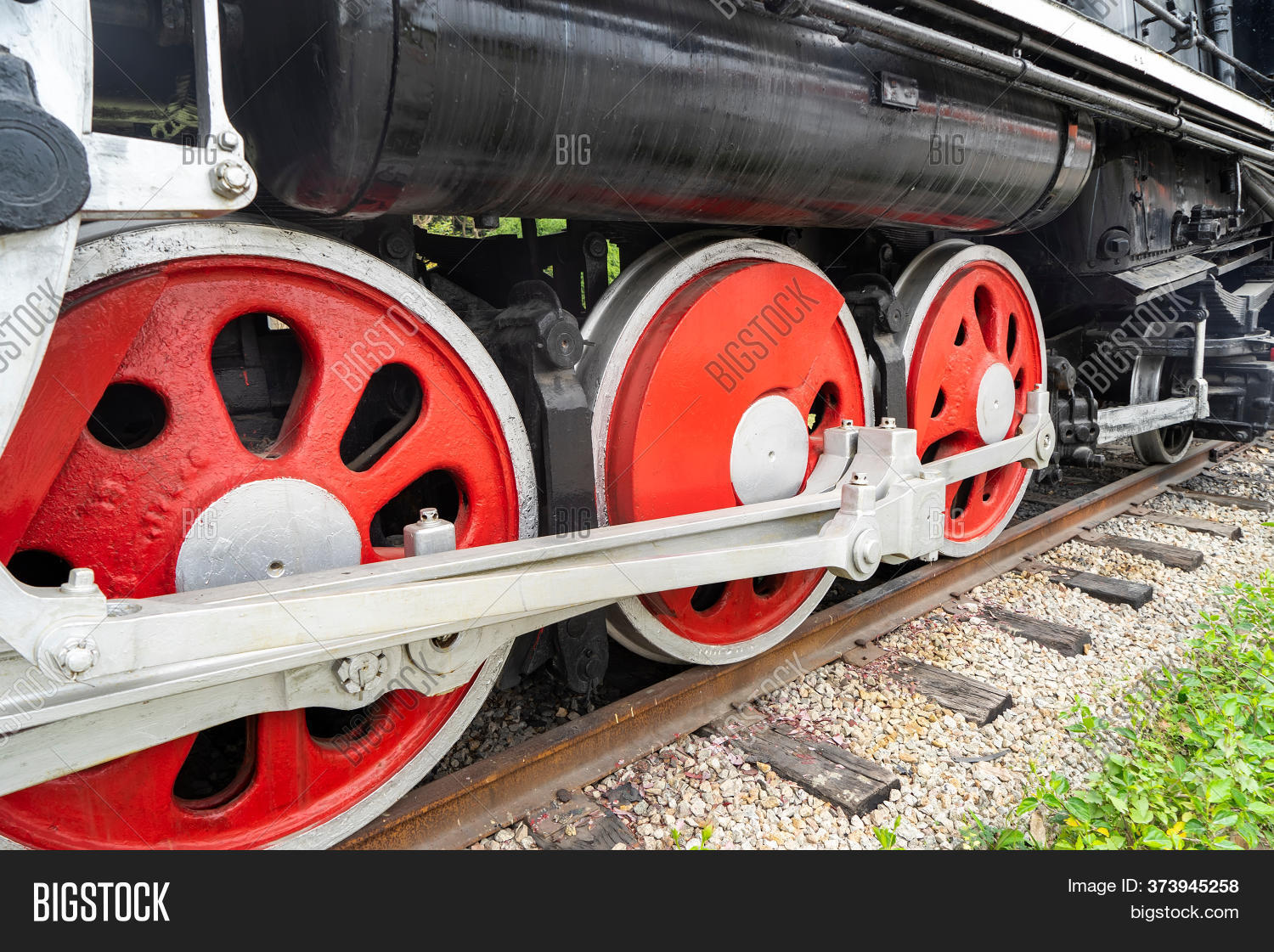 Red Wheels Steam Train Image & Photo (Free Trial) | Bigstock