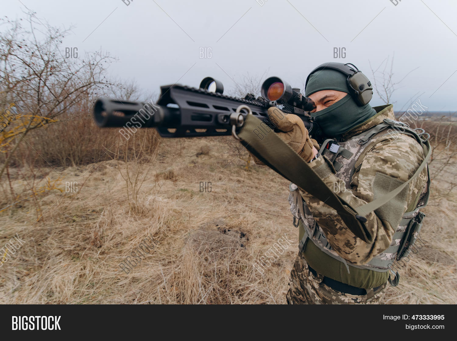 Soldier Fires Machine Image & Photo (Free Trial) | Bigstock